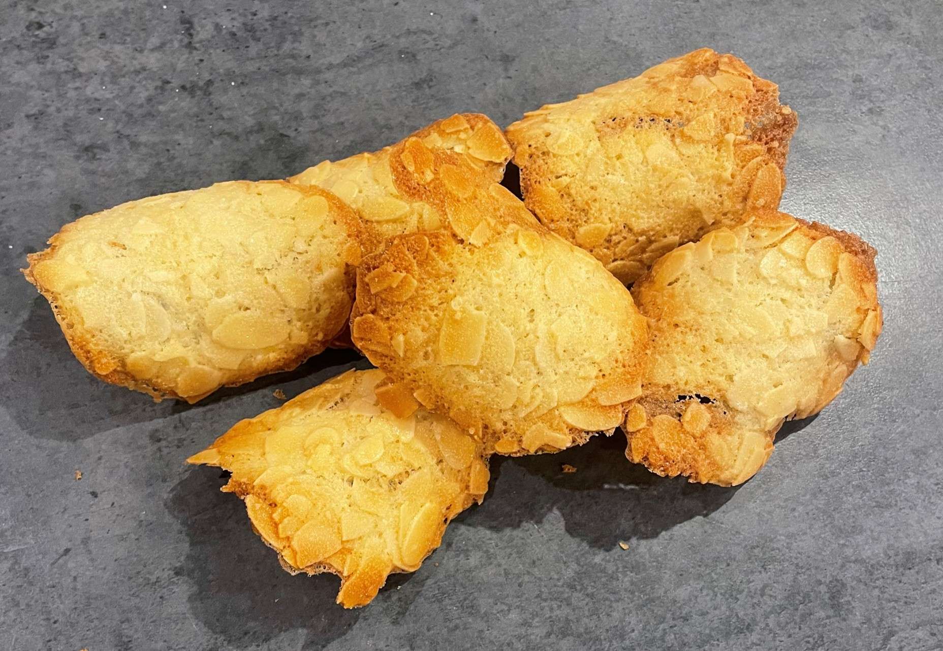 Mes conseils pour des tuiles aux amandes fines et craquantes - Je Pense ...